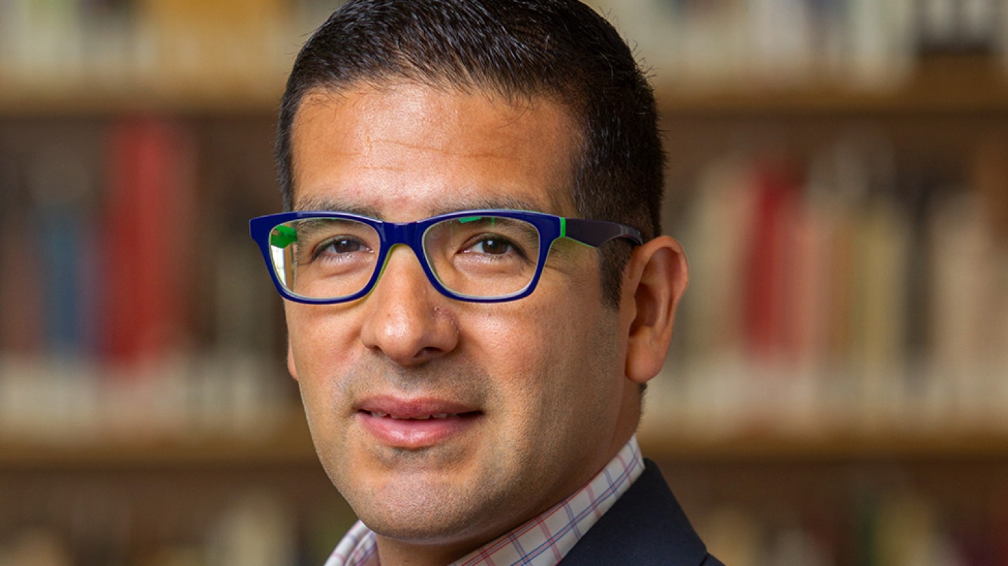 David Rangel Receives Romer Advising Award | Education | Brown University