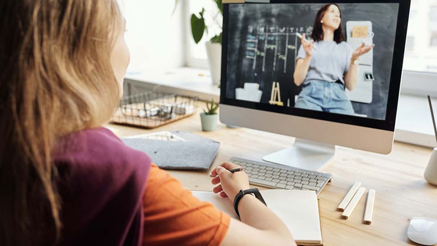 Teachers' Experiences Working from Home During the COVID-19 Pandemic ...